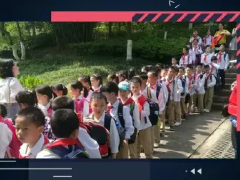 “拥抱自然,放歌春天”社会实践活动(涪陵区实验小学2年20班活动纪实)
