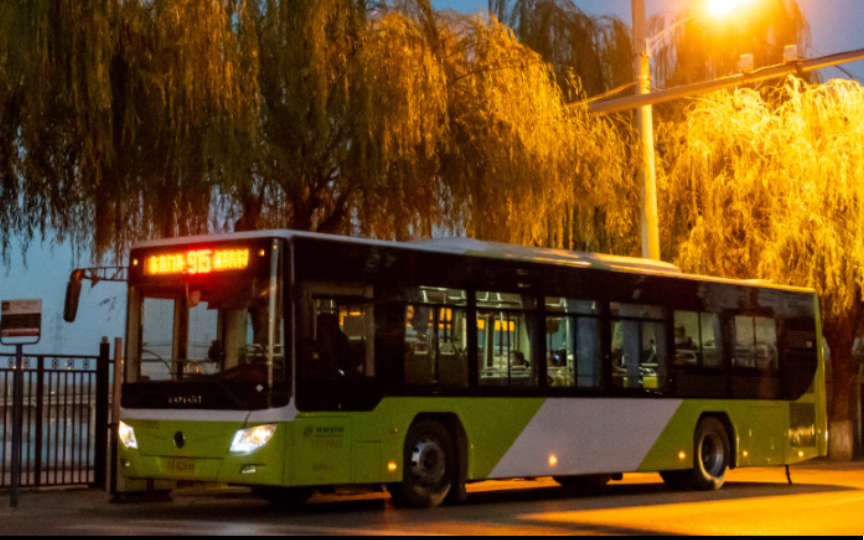 【1路4730682】915路手动挡BJ6123C7BTD-1起步