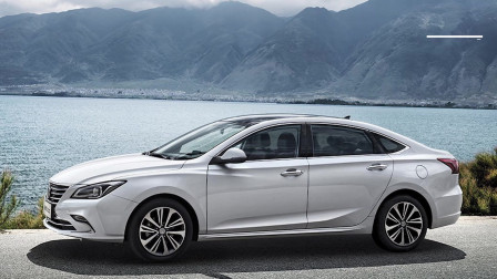 长安“吃螃蟹”的轿车,定位B级顶配不足14万,还要什么思域?