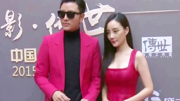 李小璐微博时隔半年重开评论权限 删负评只留好评宣告复出?