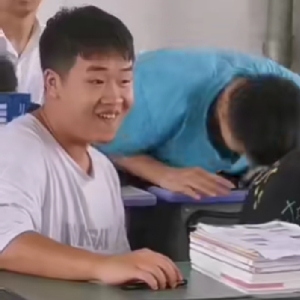全橙热爱 