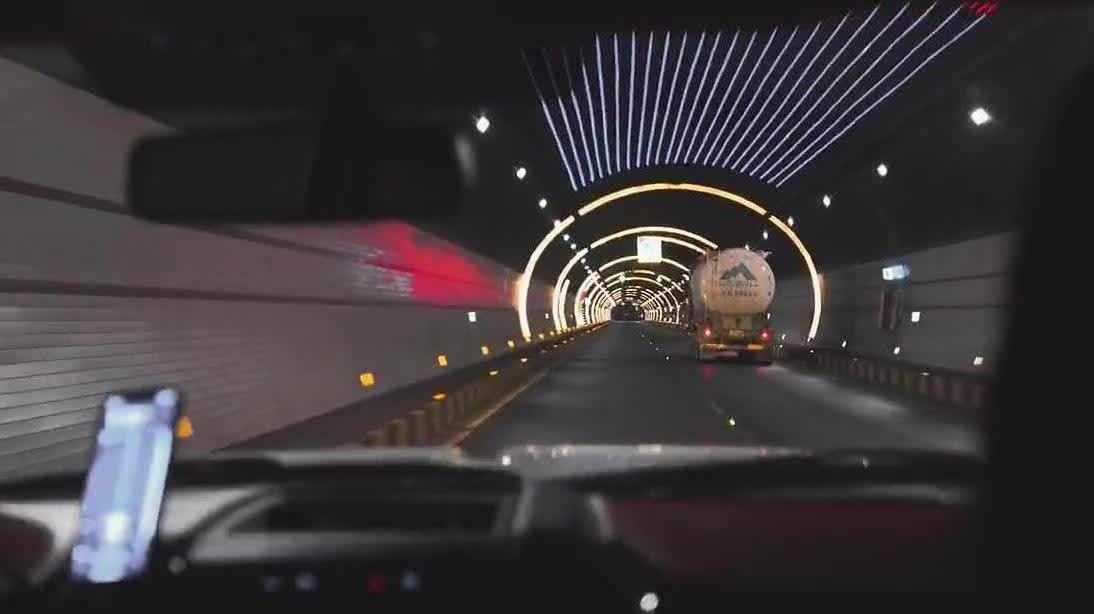 西藏铁路火车 飞机,恢复正常通行,进出藏不需要查验核酸,行程卡,各大...