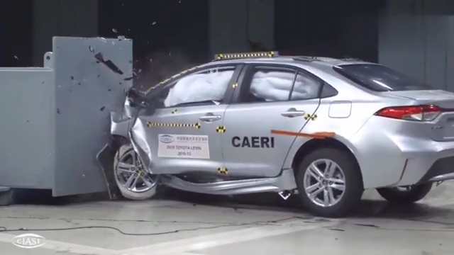 2019款丰田雷凌中保研最新碰撞测试,看看表现如何?