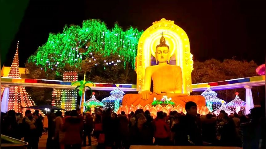 小姐姐和大家分享下家乡的传统文化,太壮观了有没有人知道是哪里