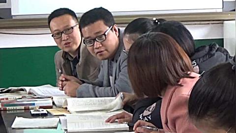 部编版九年级(上)语文集体备课《范进中举》《三顾茅庐》《刘姥姥进...