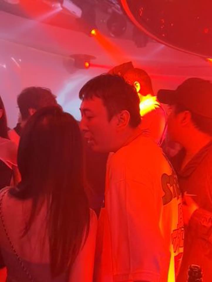 王校长王思聪- 还是那么帅气-偶遇王校长#王思聪择偶标准 -#王思聪 #...