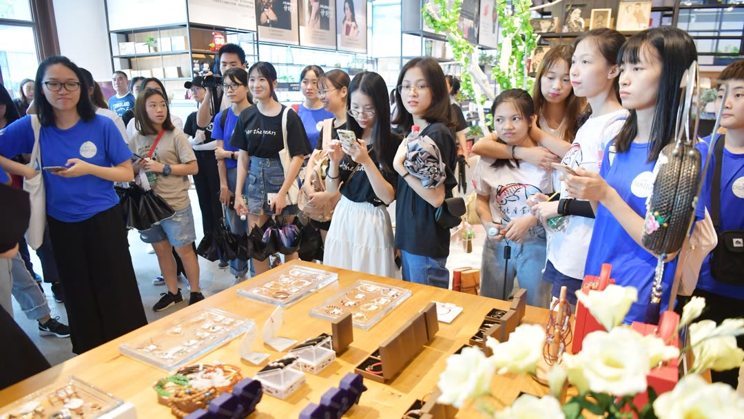 设计大咖为“手工艺”支招 四场展览随便看!