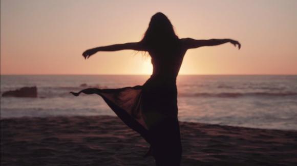 当你见过了世界上最美丽的风景,你的内心会被洗成一片空白