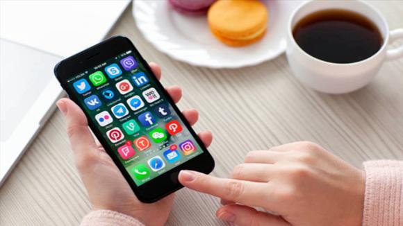 今天才知道,微信右上角这个“+”号还能这样用,5年微信算白玩了