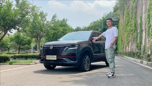 抢先试驾长安CS55PLUS蓝鲸版,动力提升明显,加速迅猛