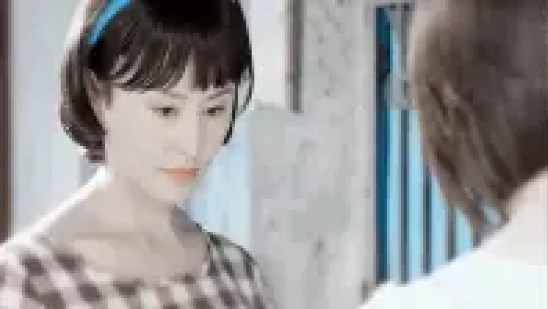 大肚孕妇正在洗碗,突然肚子剧烈疼痛,要生了?