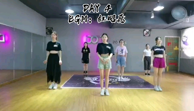 学跳舞和辅导小学生做作业,哪个更累呢[呲牙]