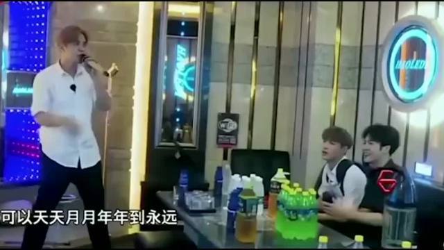 盘点自带模仿天赋的明星,看后笑到肚子疼,每位都模仿的惟妙惟肖