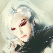 文艺青年殢无伤 
