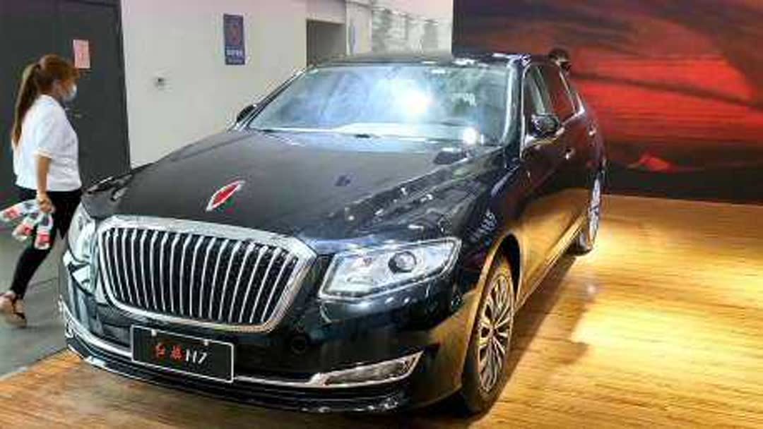 2020款红旗H7惊艳登场,看这霸气颜值和内饰,感觉这车太帅了!