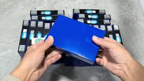 给E80C电动车定做一组72v60ah锂电池,不再担心续航短了