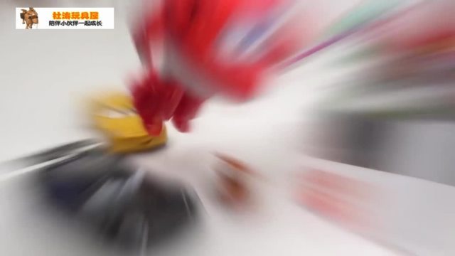少儿动画 会魔法的乐迪 变形警车珀利迷你小镇 少儿玩具