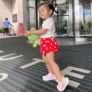 同予妈遛娃