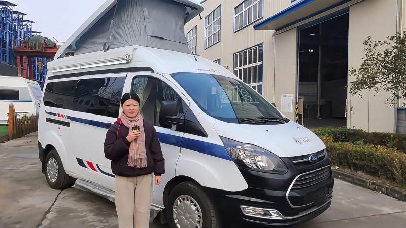 2021款新全顺B型房车,秒变二楼,用空间和创意打动你的升顶房车