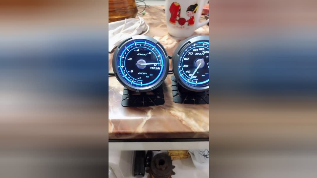 测试一下发动机相关的仪表!转速表、机油压力表!水温表、真空表、...