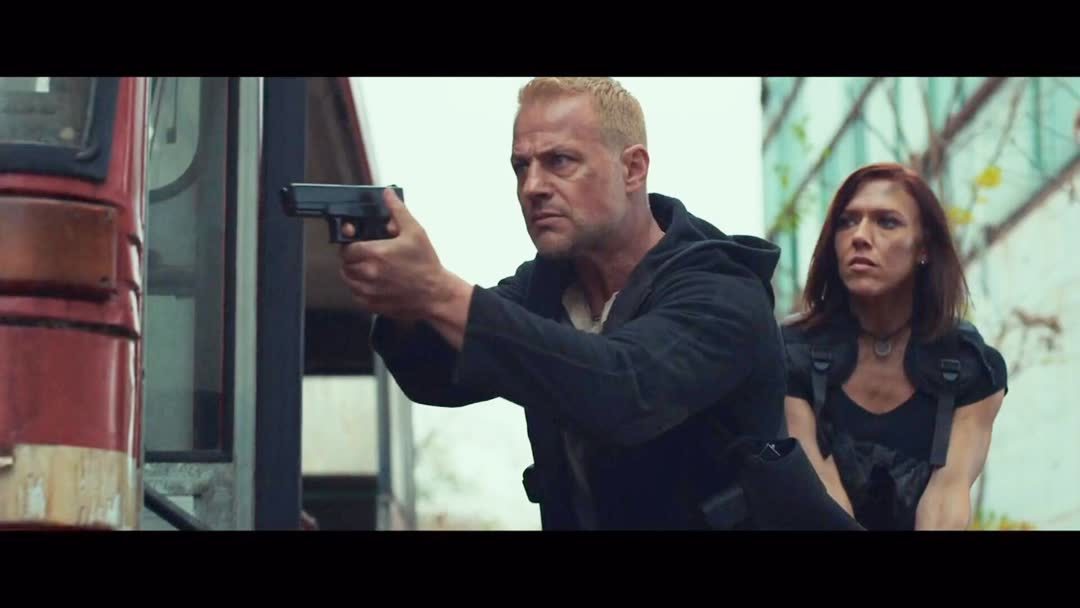 这才叫欧美动作猛片,每一秒都是火爆刺激,全程精彩过瘾憋尿看完