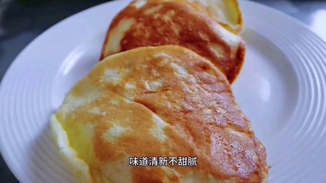 不用烤箱,轻松做出高档甜品舒芙蕾!只要2个鸡蛋,成本不到5元