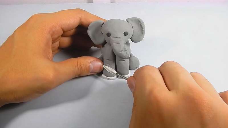 创意粘土DIY,教你学会如何动手做一只可爱的大象,非常简单