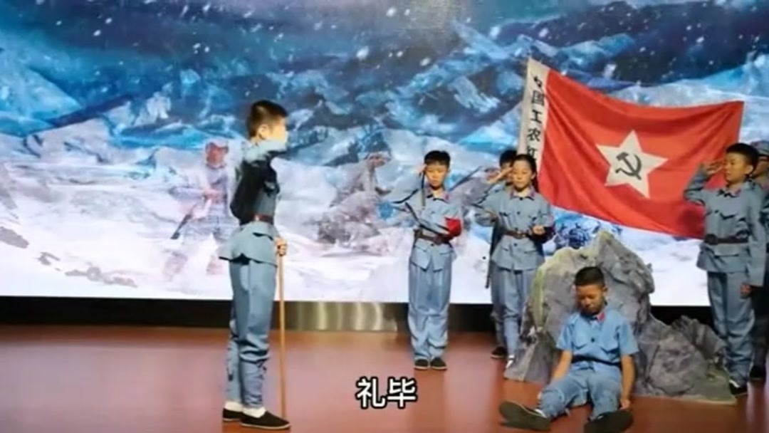 南宁市高新小学(南校区)课本剧:《丰碑》