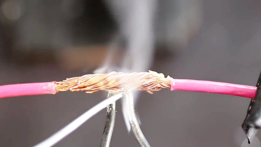 接电线不要再随便一绕了,十年老电工教你如何正确接线