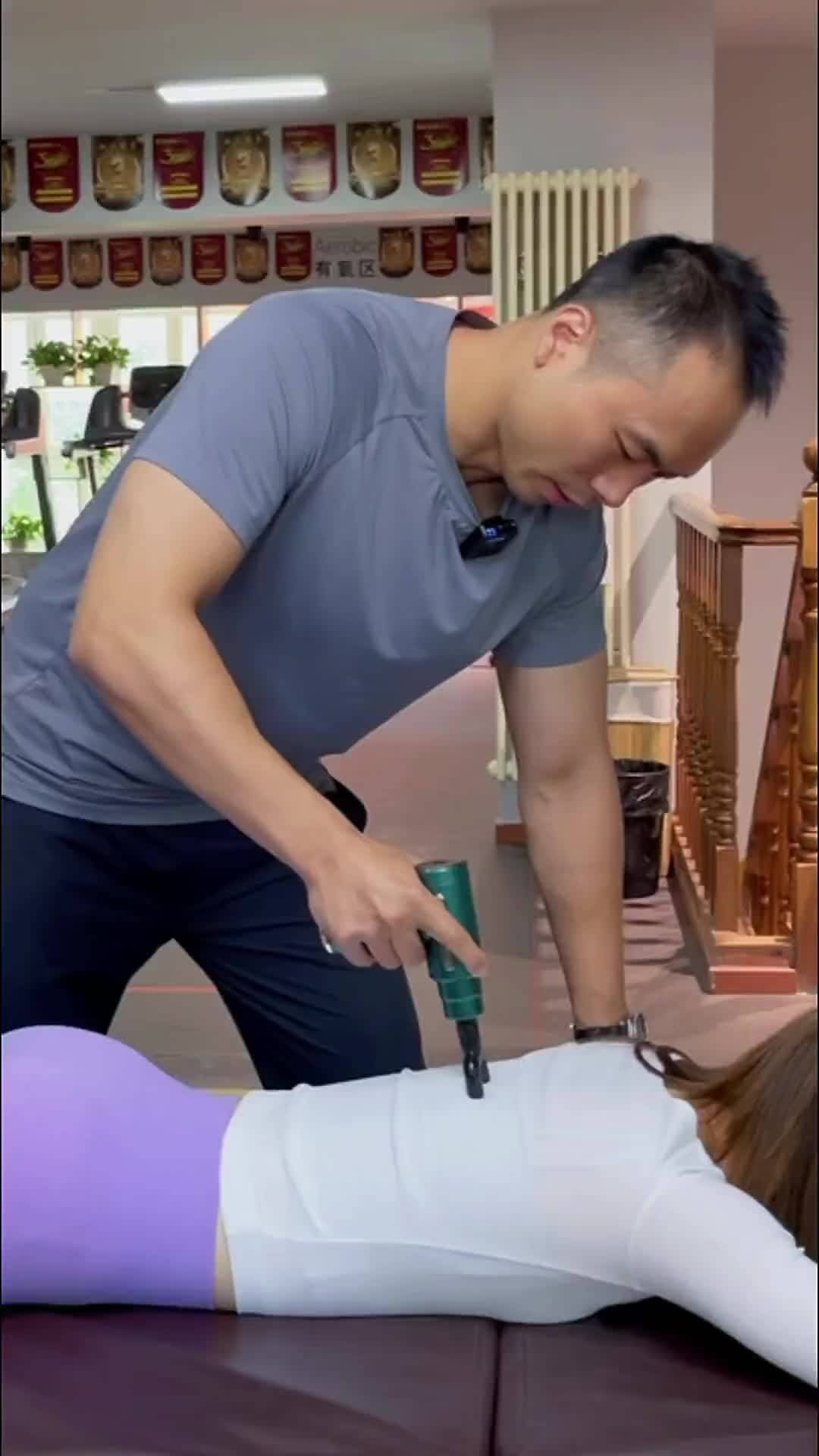 正确使用,效果最佳#健身教学 #筋膜枪 #肌肉放松