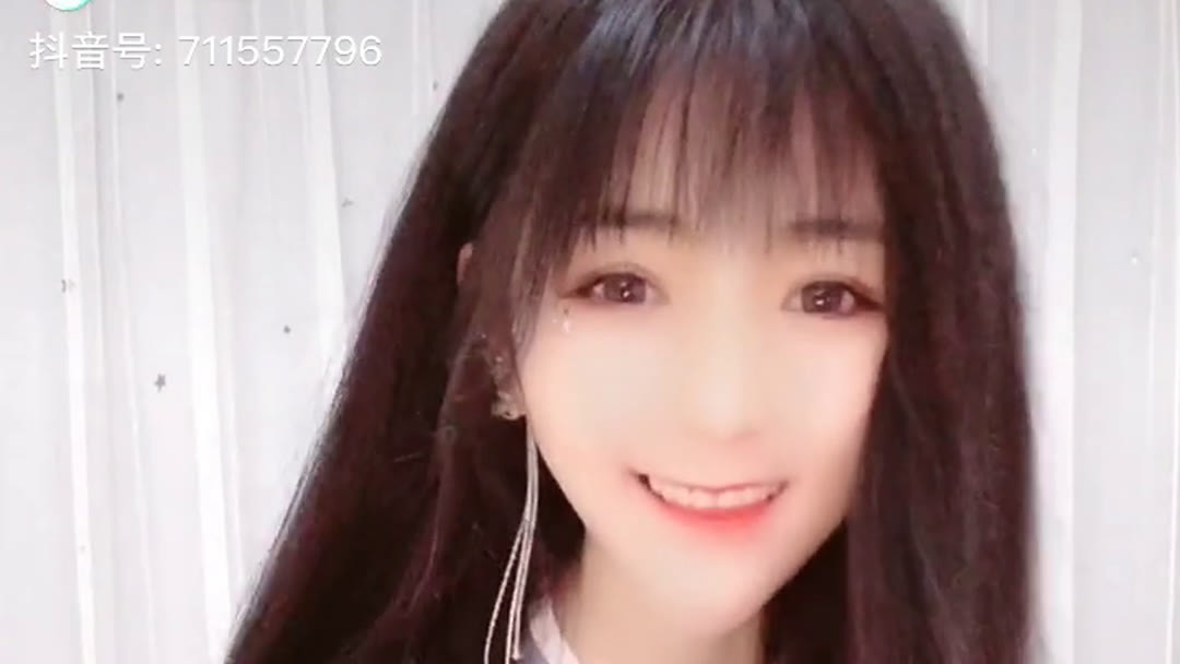 大叔,我手机设置了,只要你给我点个小❤️再点右下角的箭头的微信,我...