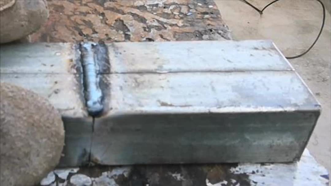 薄壁镀锌方管对接焊缝,精彩视频为你解答焊接方法和技巧