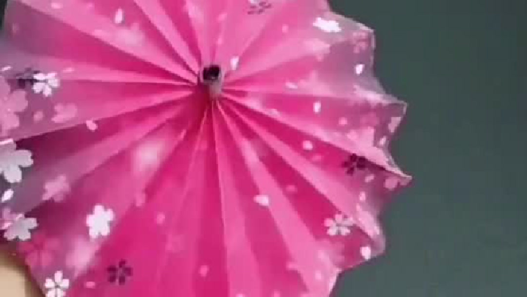 “伸缩雨伞”,好想撑着一把雨伞漫步呀! 自动收缩折叠雨伞