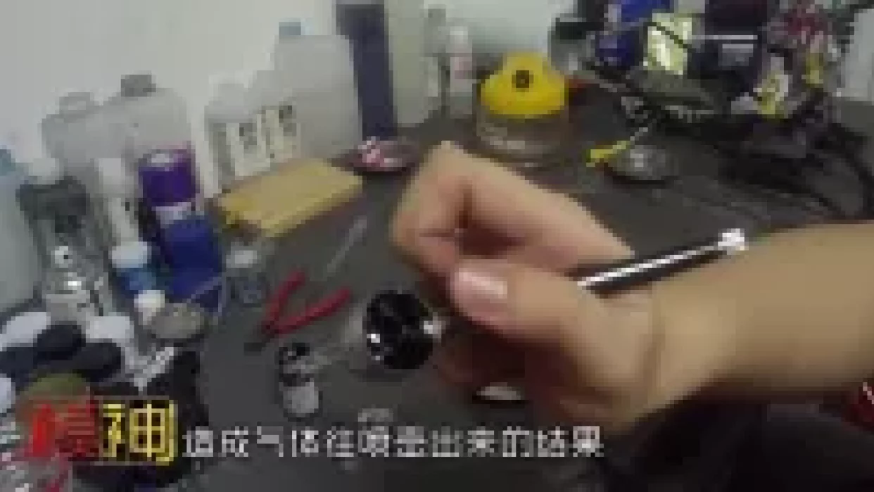 模神评测 喷笔堵笔的解决办法 高达军事模型田宫盖亚星影匠域AK油漆...