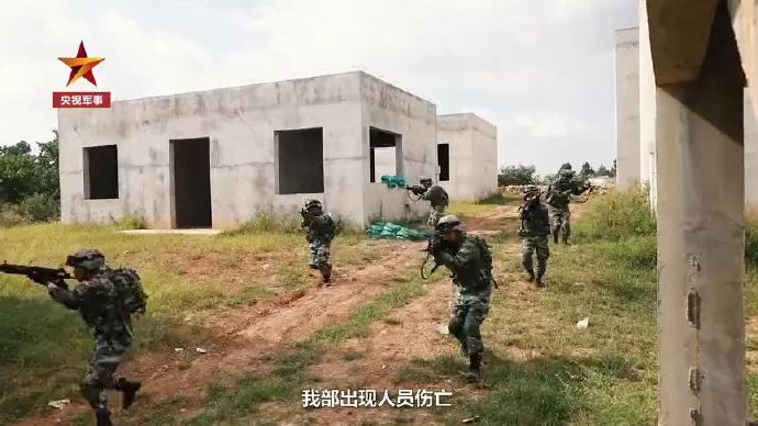 解放军以实战化为背景模拟登陆台湾清剿残敌,抢占“白金十分钟”