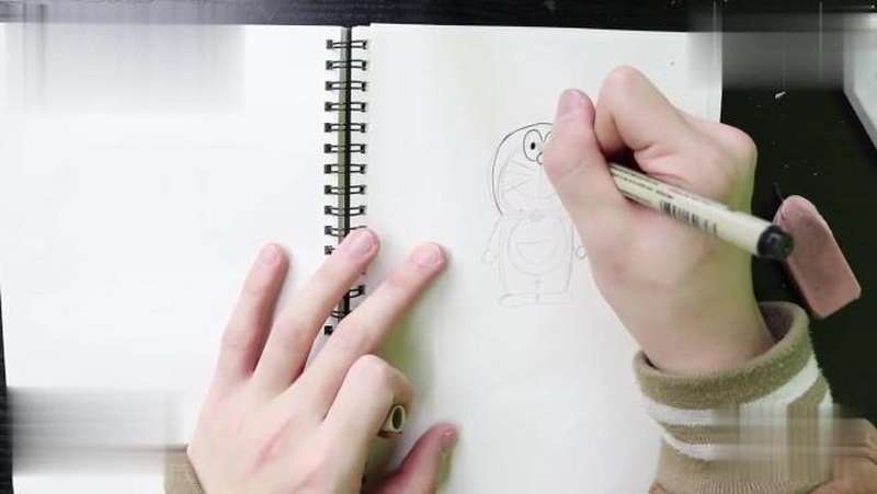 哆啦a梦的简笔画,哆啦A梦简笔画法