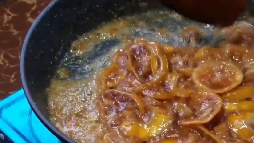 教你做菜:柠檬膏,教你在家自制好吃的柠檬膏,做法简单味道不错