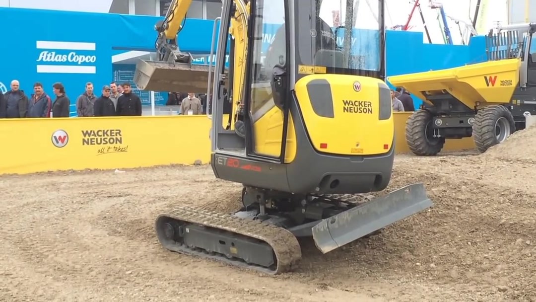 挖掘机视频表演大全-惊人的小型挖掘机的威克诺森