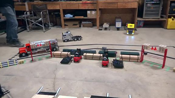 这RC遥控模型车仿真度真高,还真会玩