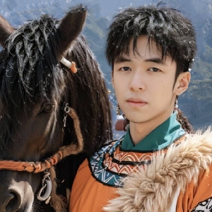 大旭宝宝非洲鼓 