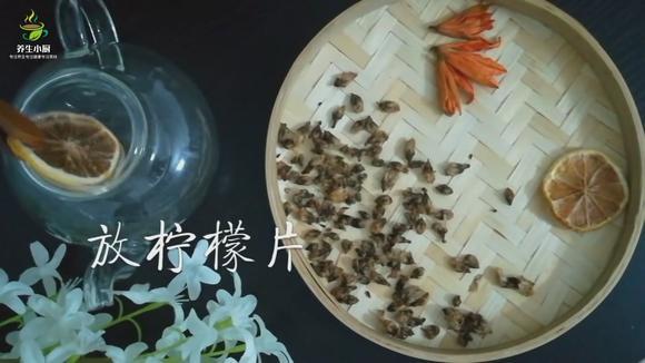 百合桃花柠檬茶的正确泡法:出虚汗、口干舌燥、咽痛者必看!