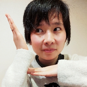 阿狸得得 