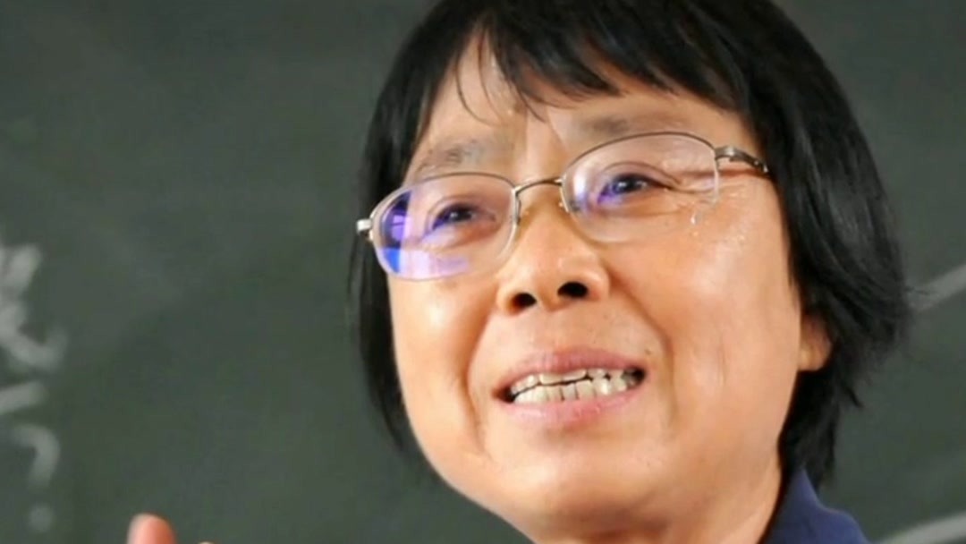 ...的张桂梅,再获殊荣,拟获中央彰奖,为教育事业奉献一切的时代楷模!