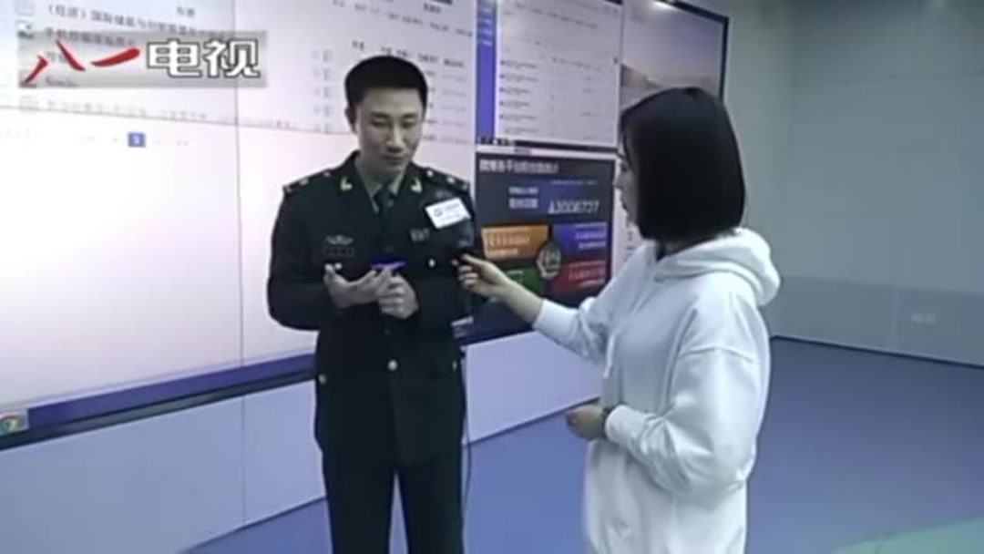 直播:走进解放军报融媒体指挥中心