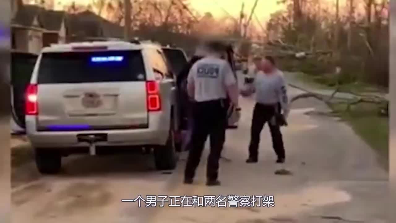 敢殴打美国警察,男子吃了"豹子胆",执法记录仪拍下悲剧画面!