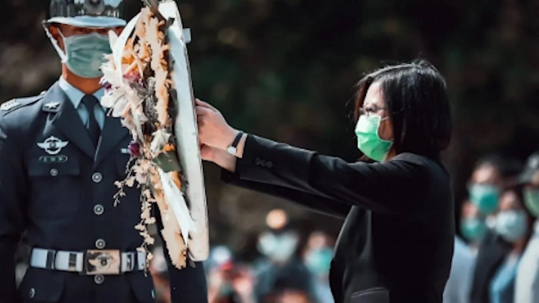 蔡英文声称捍卫“主权”绝不退缩,国台办回应