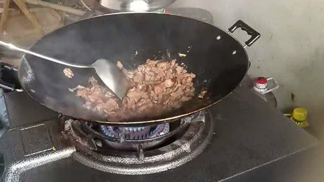 美味食谱2018厨房美食 红烧牛肉的做法视频教程