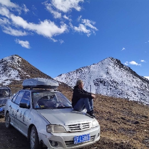 流浪的独孤老狼 