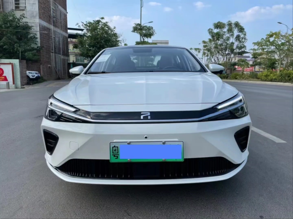 6.88W22年上汽飞凡ER6