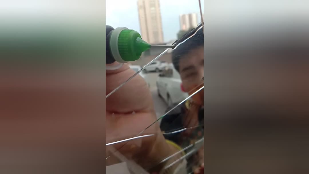 汽车玻璃裂缝修复,快速消失,